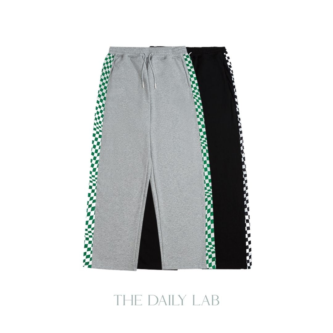 Checkered Relaxed Pants – The Daily Lab